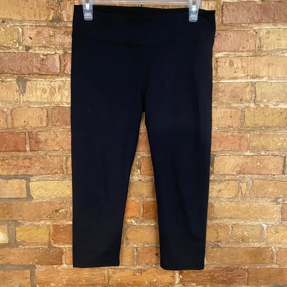 Fabletics | Pants & Jumpsuits | Fabletics Black Size Medium Leggings ...